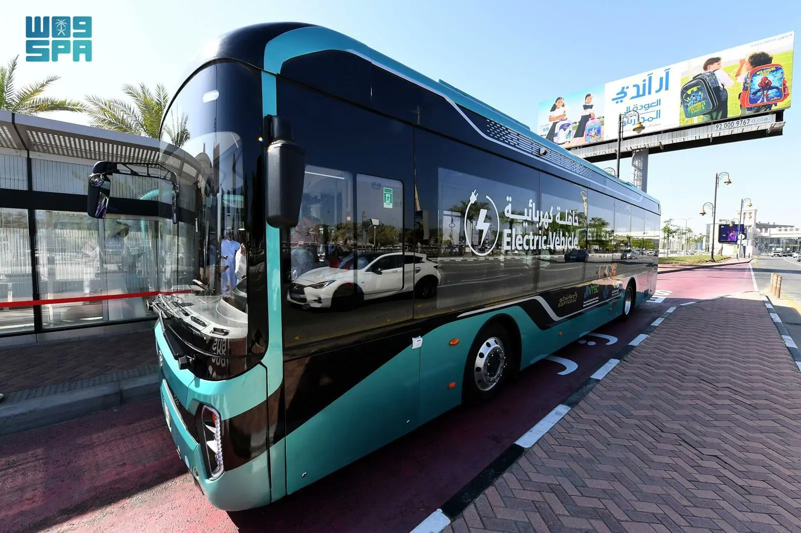 Otoritas Transportasi Umum Saudi Luncurkan Bus Listrik di Dammam dan ...