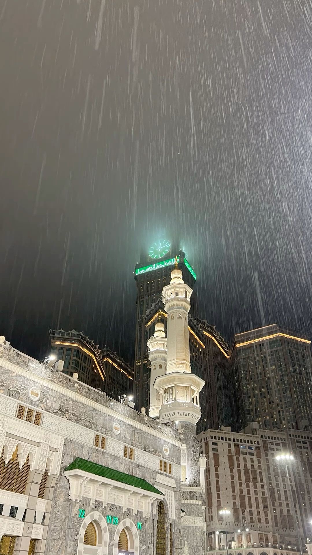 Program Penyemaian Awan untuk Hujan Buatan Akan Mengguyur Makkah ...