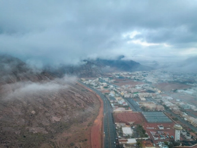 Hail: Kota Musim Dingin Kembali Diselimuti Suasana Beku » saudinesia.id