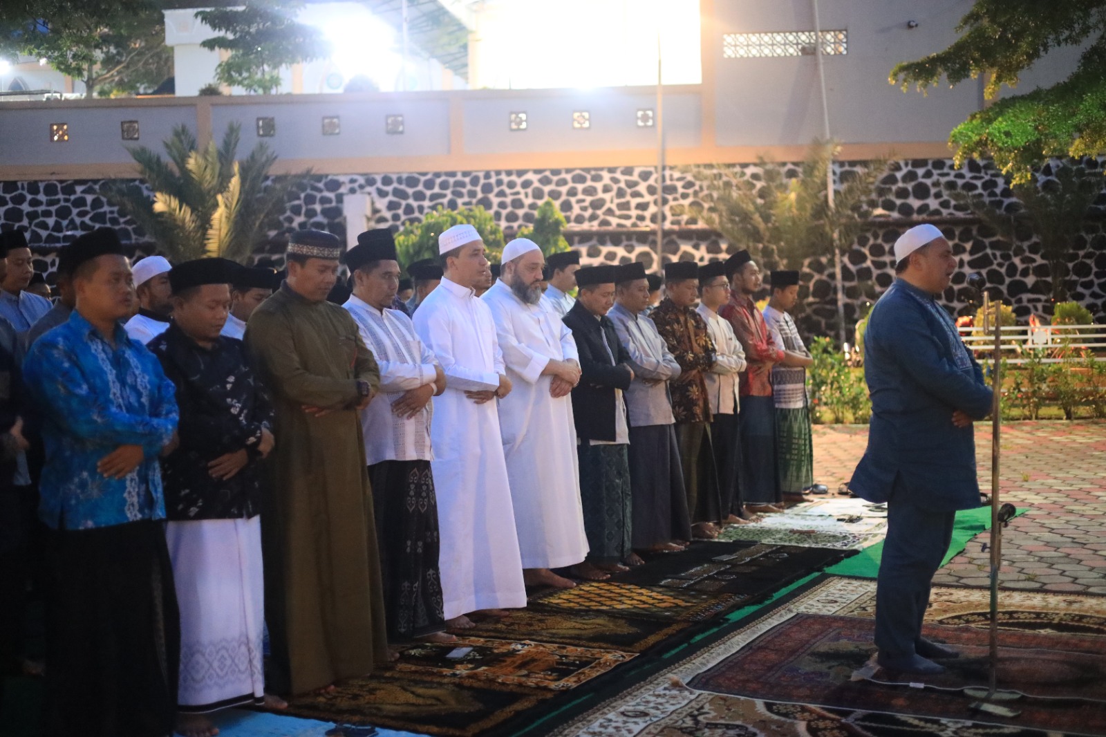 KELAS 6 BUKBER BARENG SYAIKH OMAR DEEB - tazakka.or.id